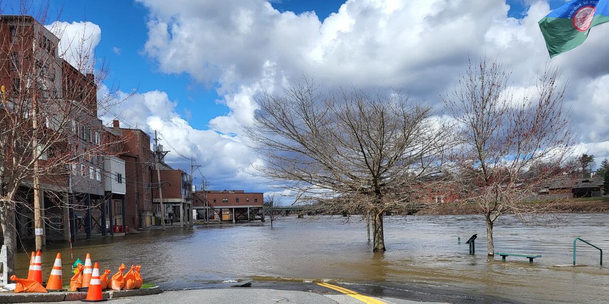 Cleanup efforts underway after Kennebec River floods parts of Augusta Cleanup efforts underway after Kennebec River floods parts of Augusta